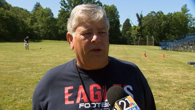 Muscle Connection H.S. Football Previews: Warren JFK Eagles - WFMJ.com
