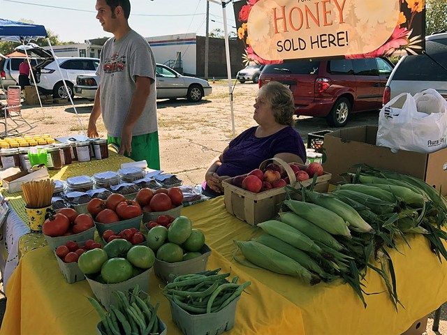 Mahoning Avenue Fall Fest celebrates start of season - WFMJ.com