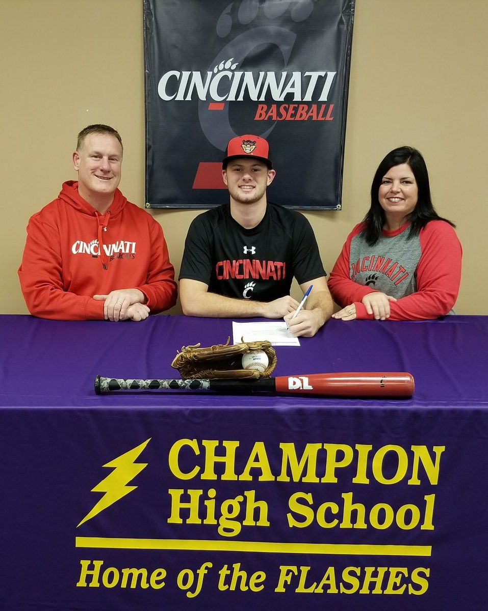 Area athletes signing on National Letter of Intent Day - WFMJ.com News ...