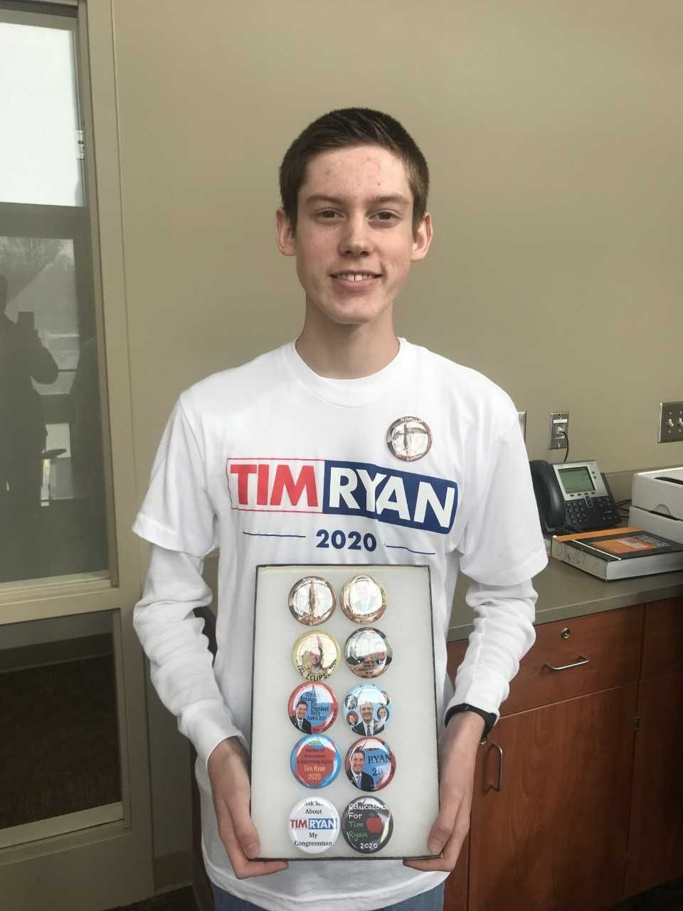 Niles student creating his own political buttons for Tim Ryan campaign ...