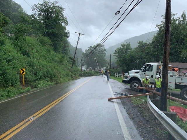 Flooding closes road between West Point and Wellsville - WFMJ.com