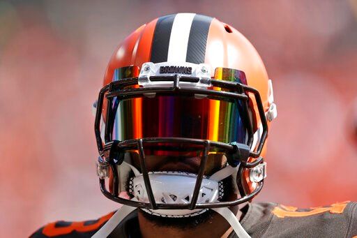 2-minute warning? NFL to speak with OBJ about wearing watch - WFMJ.com