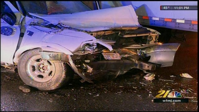 Accident in Hubbard sends one to the hospital - WFMJ.com