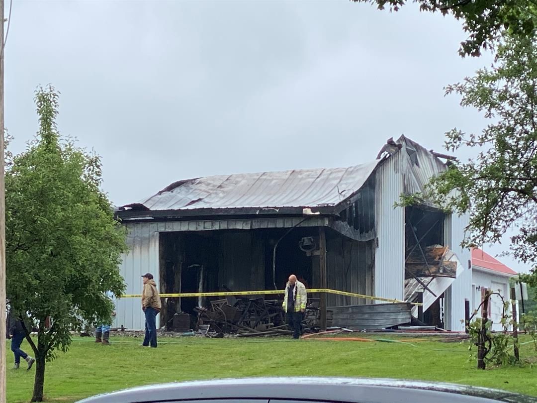 Multiple departments fight barn fire in Mecca Twp. - WFMJ.com