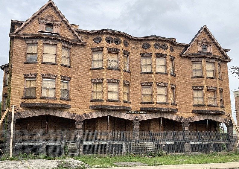 Historic Warren building awarded funds to create new apartments - WFMJ.com