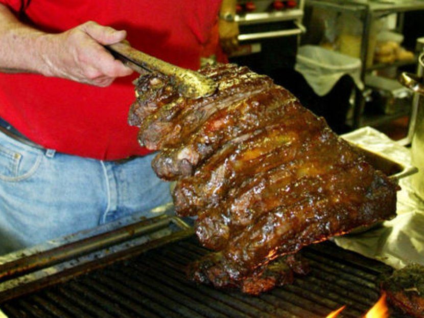 Weekend of rocking and ribs at Eastwood Field - WFMJ.com