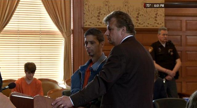 Trial underway in Warren stabbing death - WFMJ.com