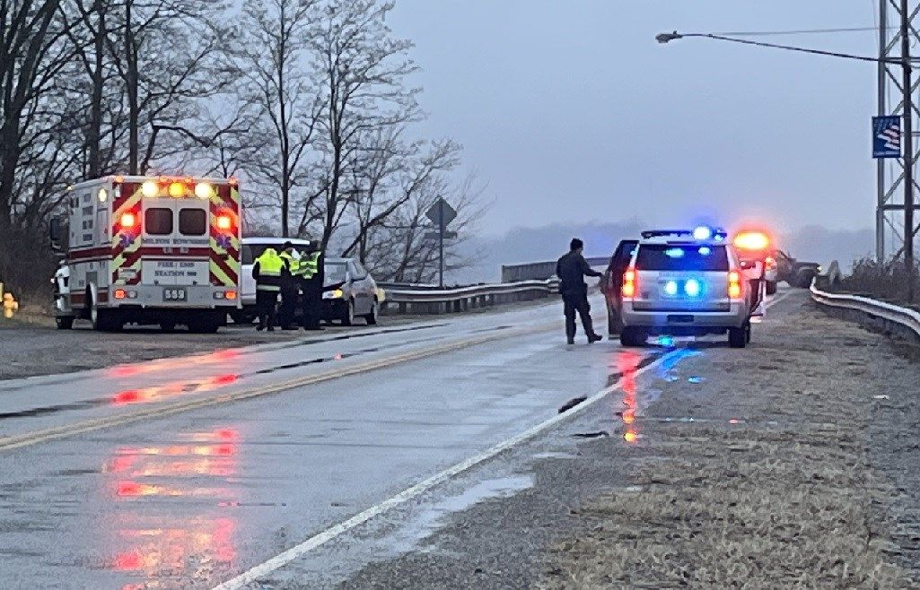 Valley commuters face icy Monday morning commute - WFMJ.com