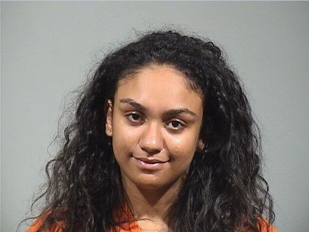 Warren woman allegedly assaults juvenile accused of stabbing her - WFMJ.com