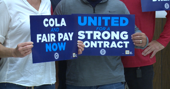 Pay raise goes into effect for Ultium Cells workers, employees want ...