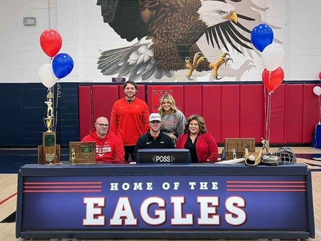 Warren JFK's Hadley signs with YSU baseball - WFMJ.com