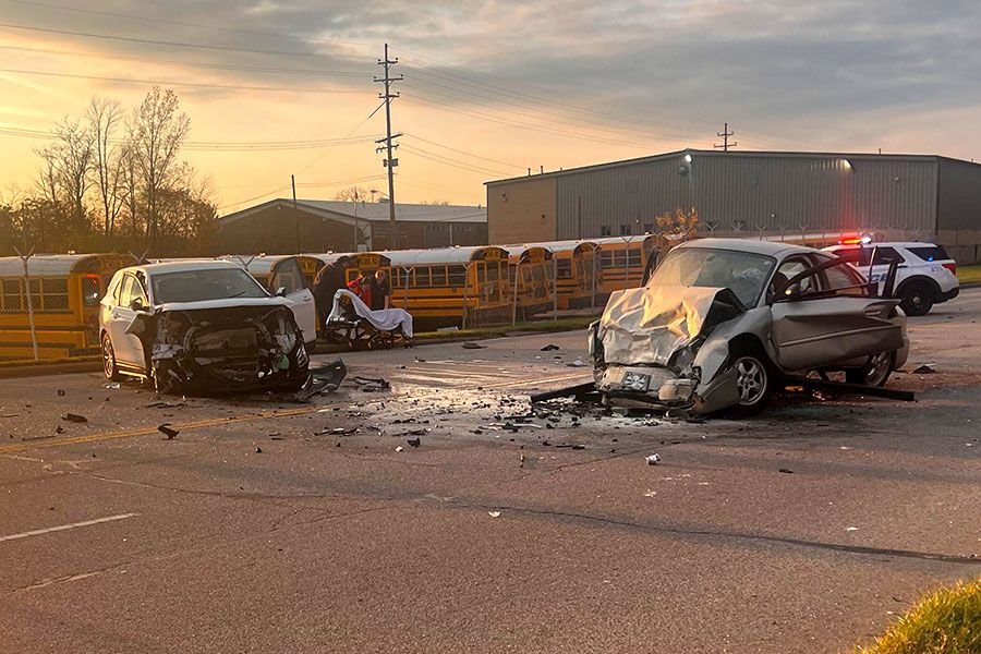 Section of Martin Luther King Boulevard closed after apparent head-on ...