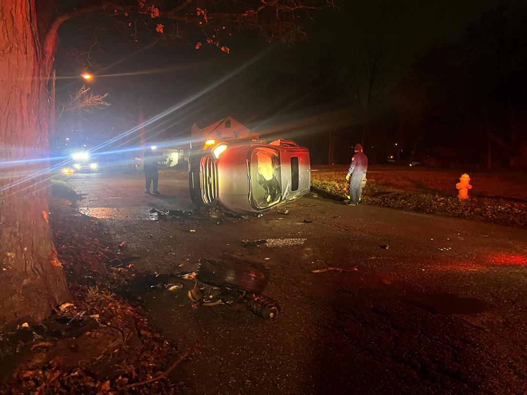 Driver Flees After Crash On Saranac Avenue