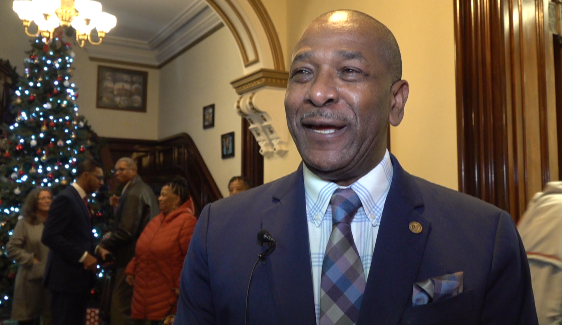 Doug Franklin begins 4th term as Mayor of Warren - WFMJ.com