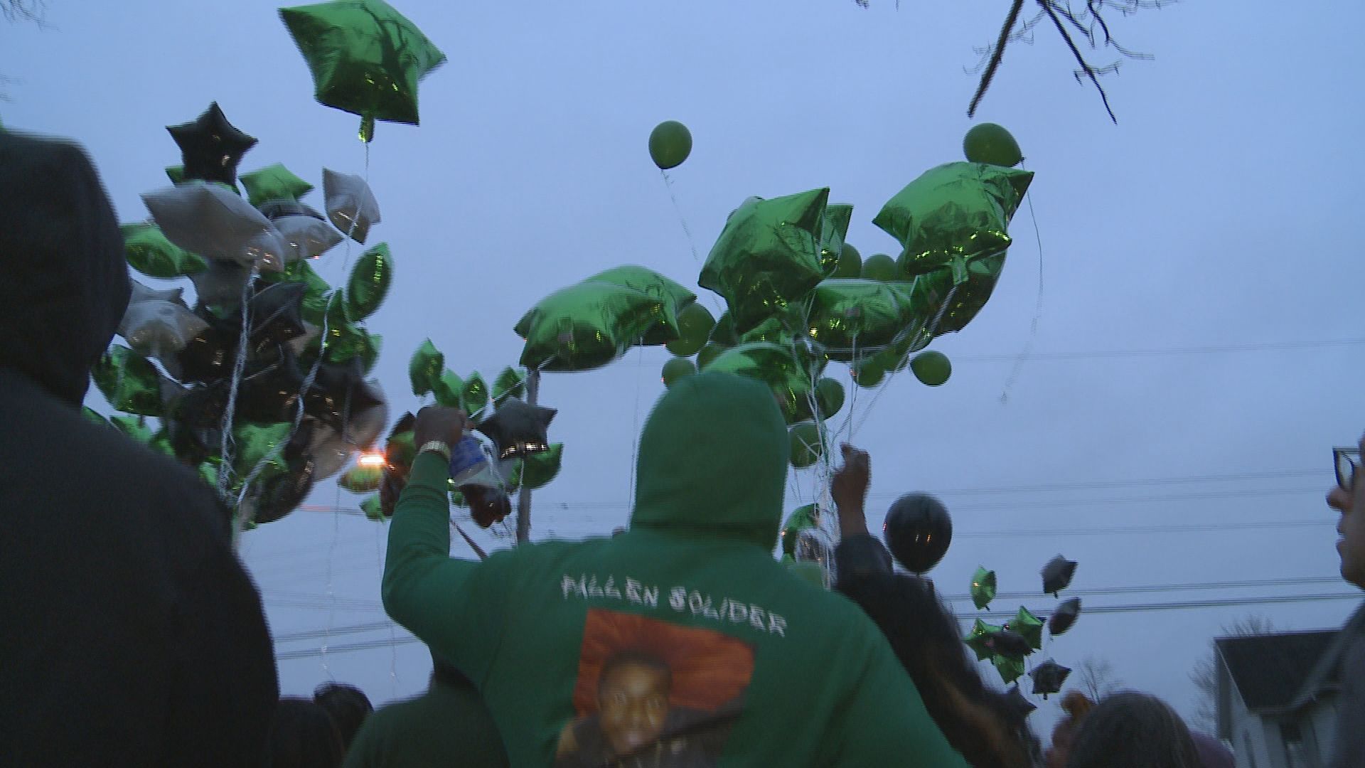 Hundreds gather at Warren vigil for slain postal worker - WFMJ.com