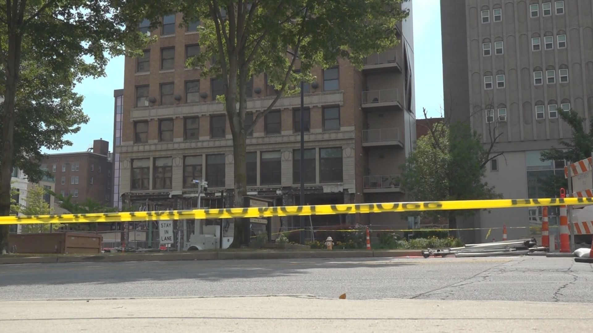 Cincinnati company says it could stabilize Realty Building for possible ...