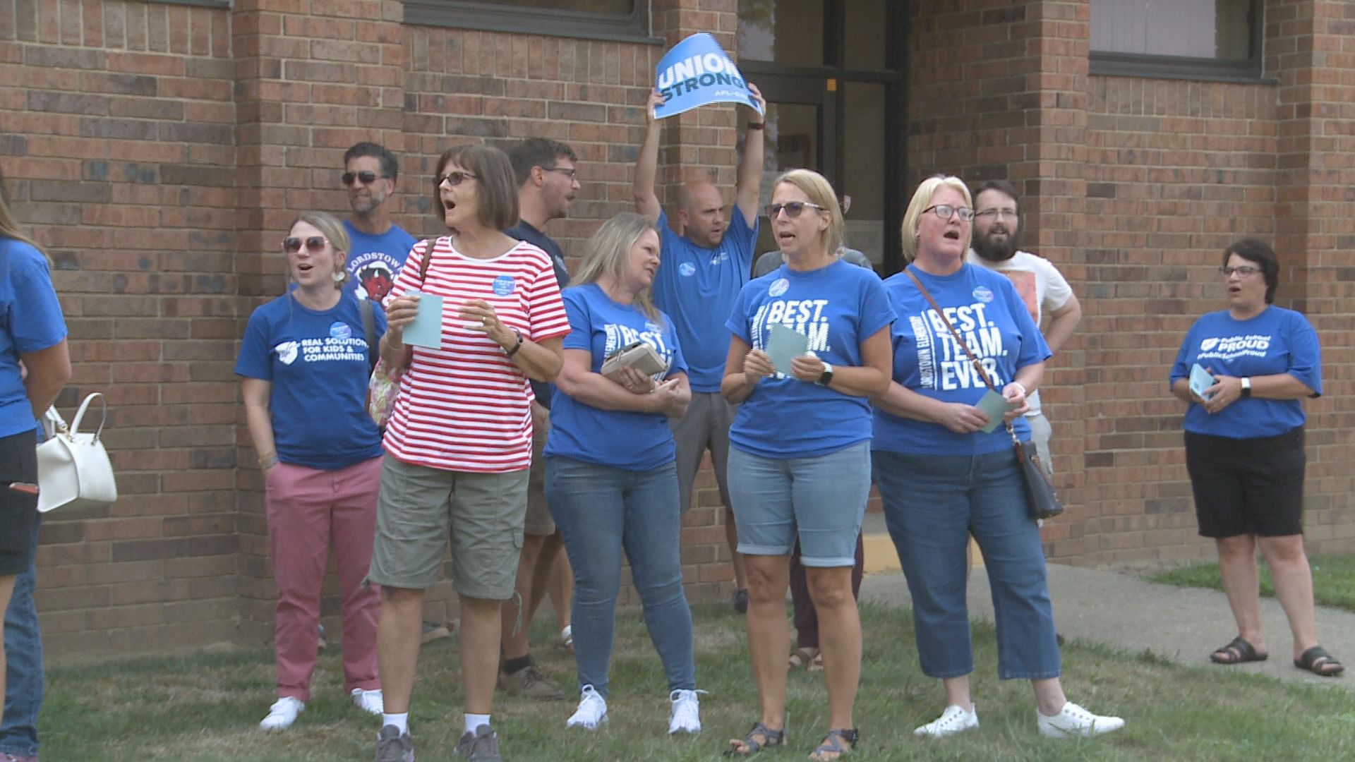 Time running out for teachers, district to avoid strike in Lordstown ...