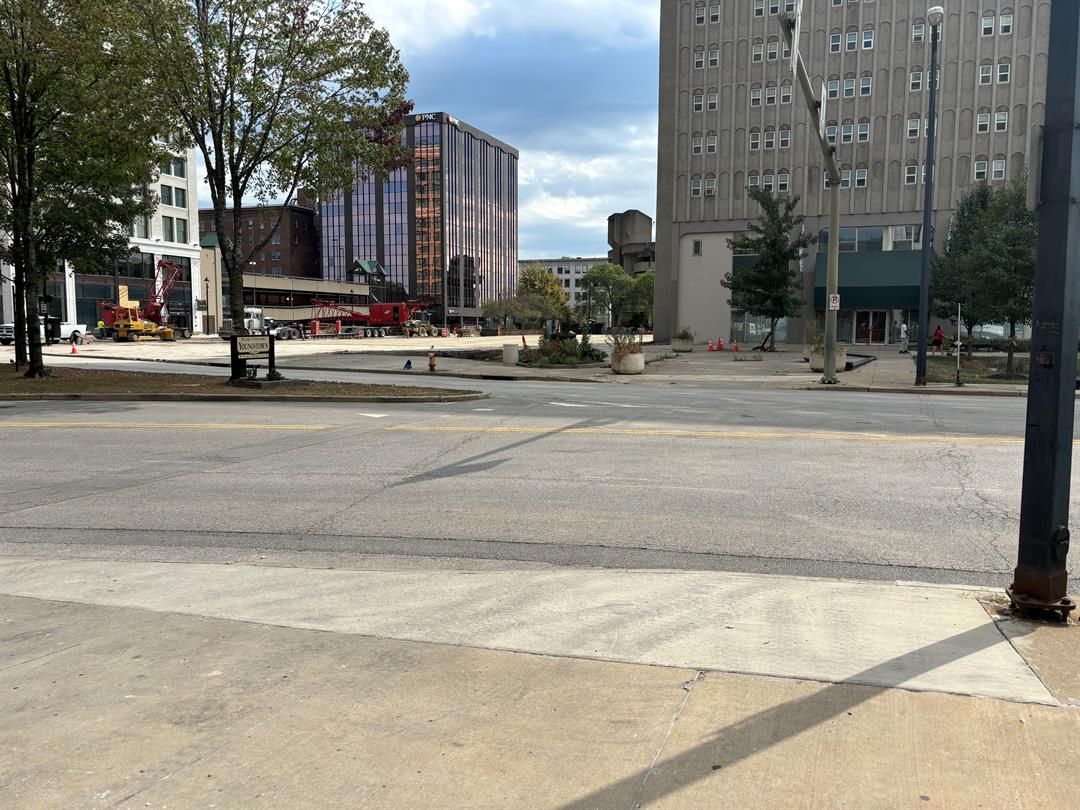 Market Street reopens in front of Realty Building site in downtown ...