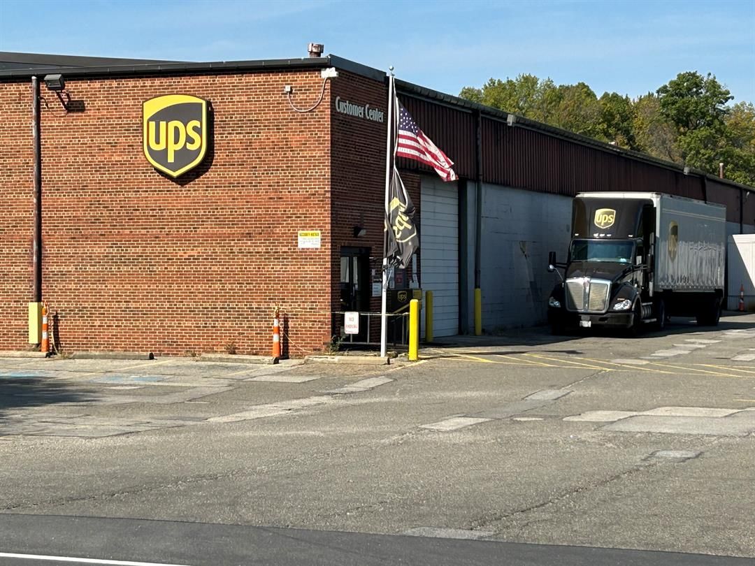 UPS customer counter in Girard to close in November - WFMJ.com
