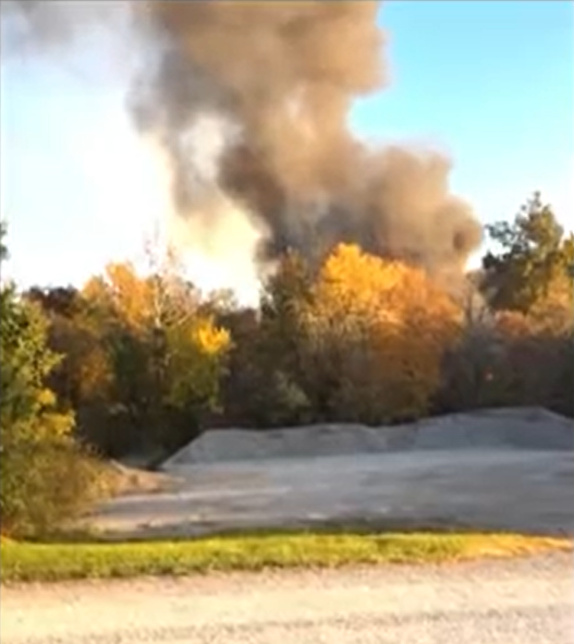 Columbiana County pallet factory catches fire - WFMJ.com