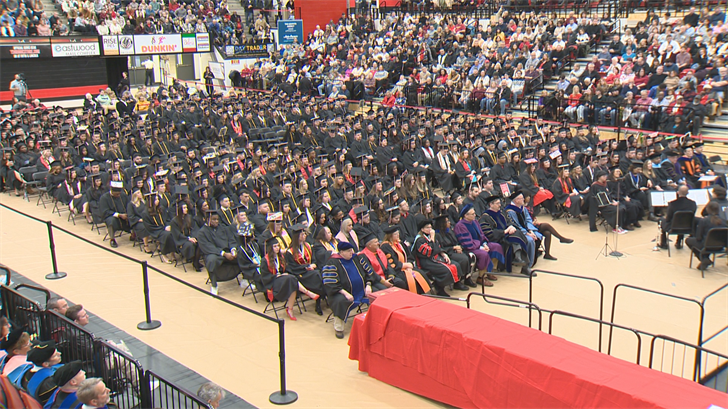 YSU students discuss plans for life post-graduation - WFMJ.com