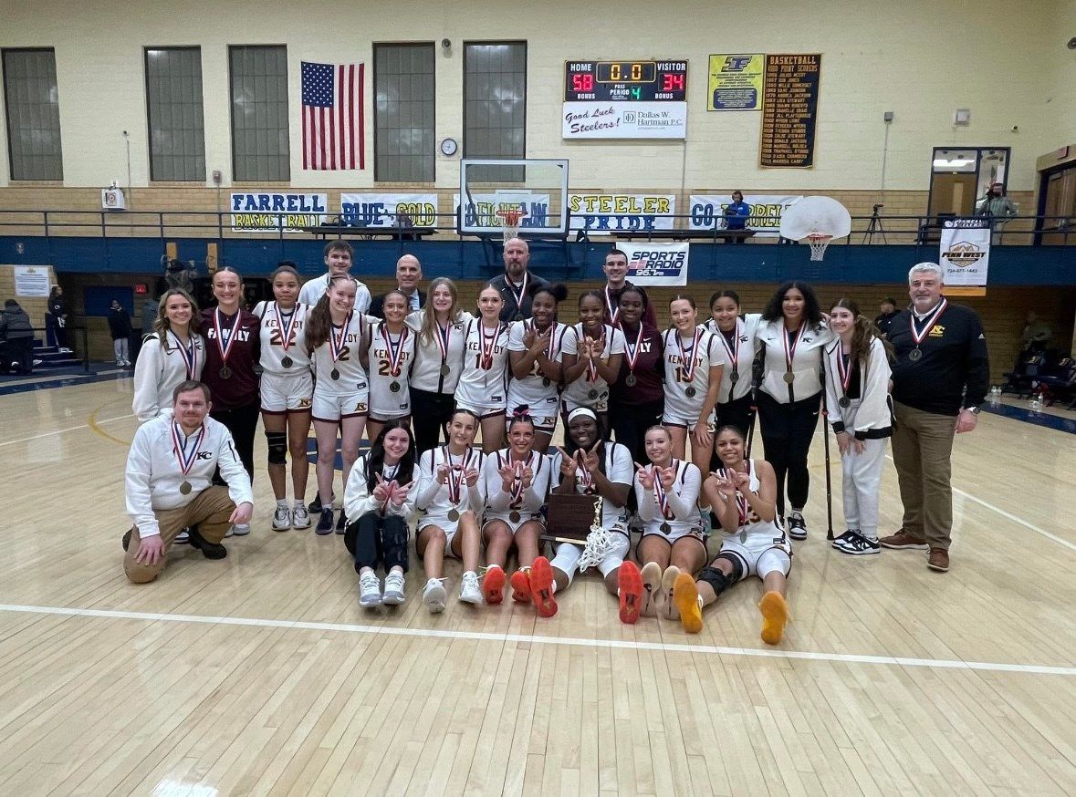 Kennedy Catholic girl's basketball wins 15th straight District 10 Title ...
