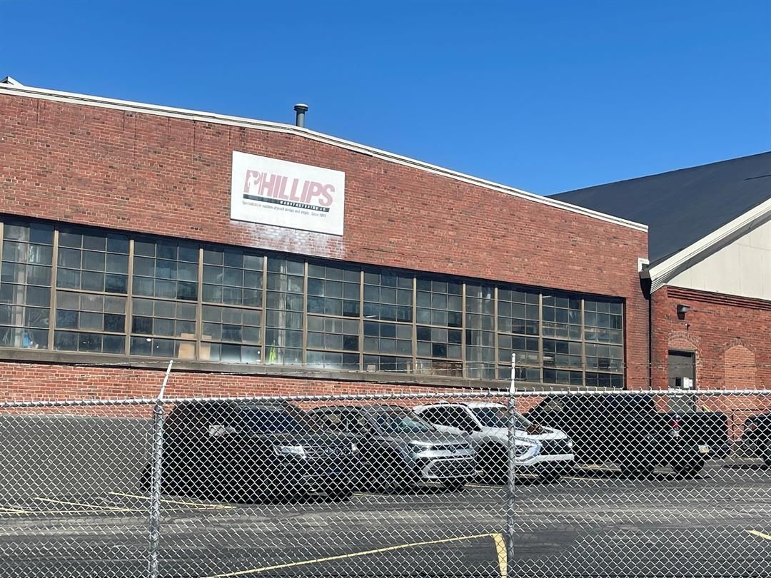 Several out of work after apparent closure of Phillips Manufacturing ...