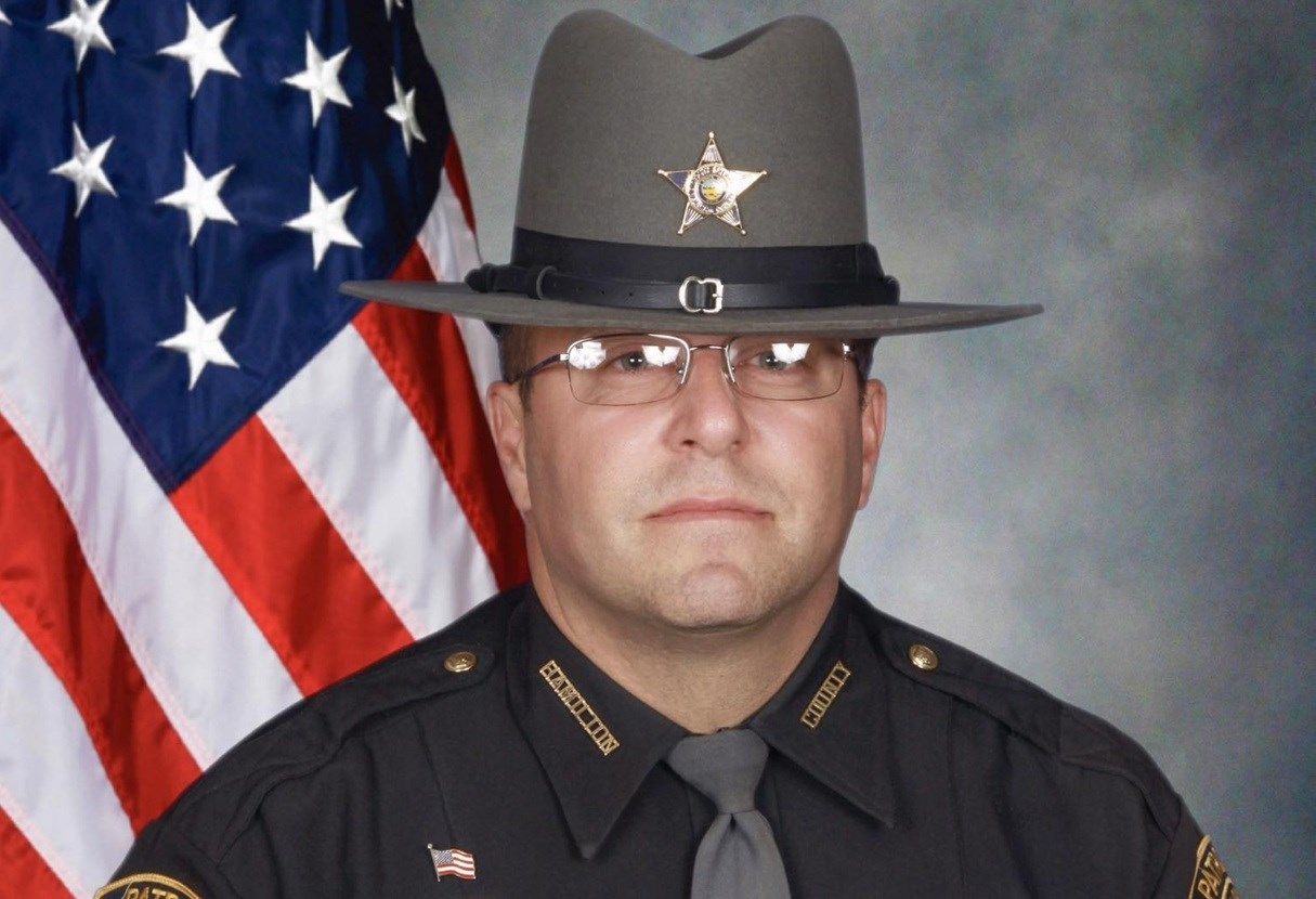 Ohio flags lowered for fallen Hamilton County deputy - WFMJ.com
