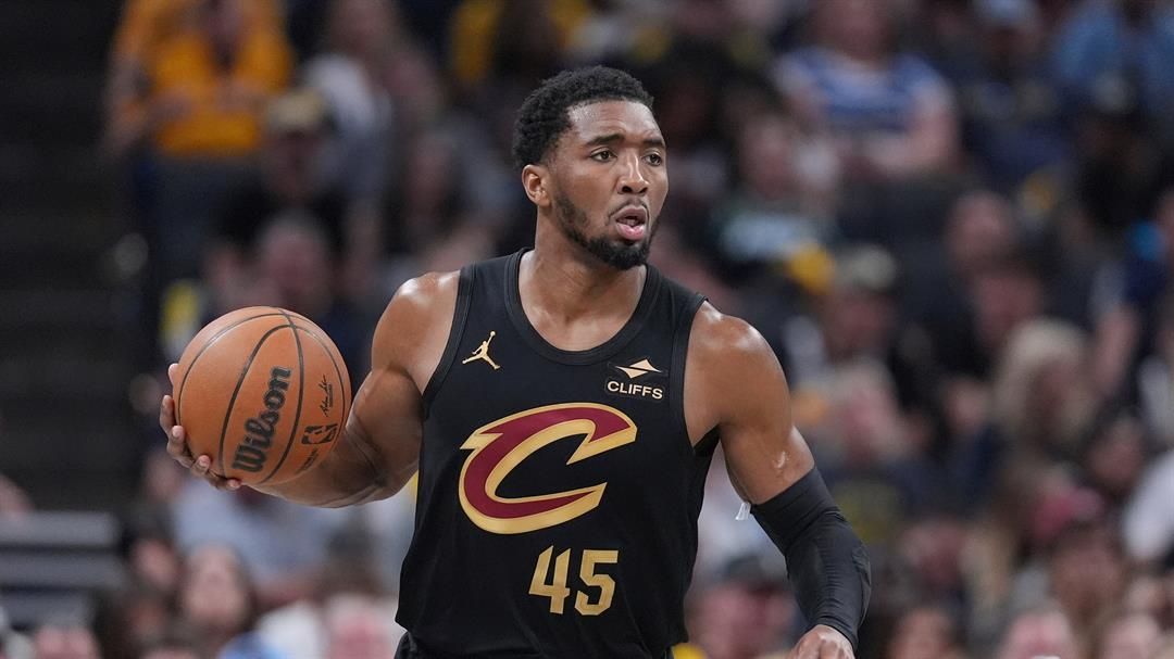 Cavaliers' Mitchell named All-NBA 1st team, Mobley 2nd team - WFMJ.com