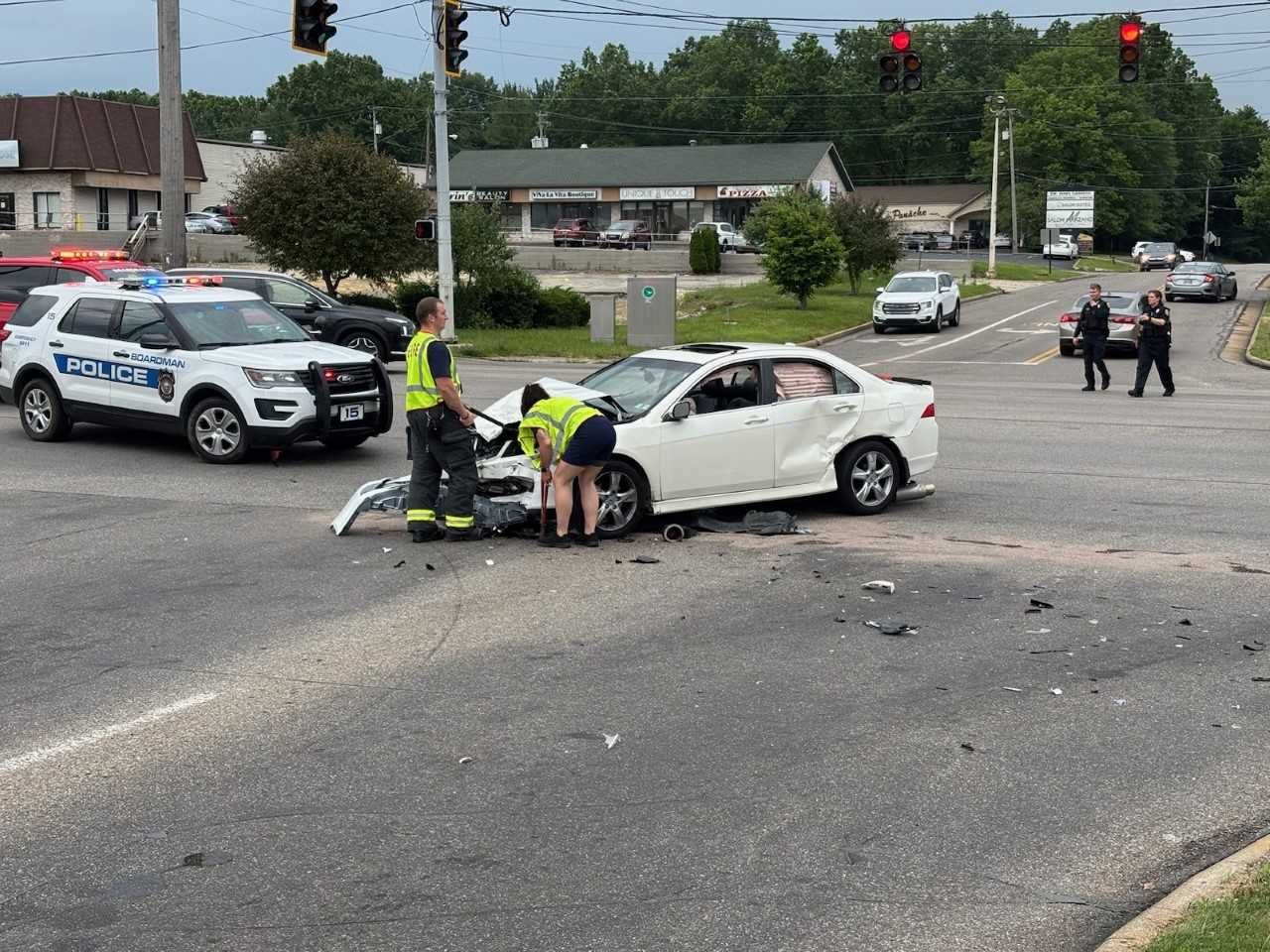 Two vehicle crash on Route 224 near Boardman sends passengers to ...