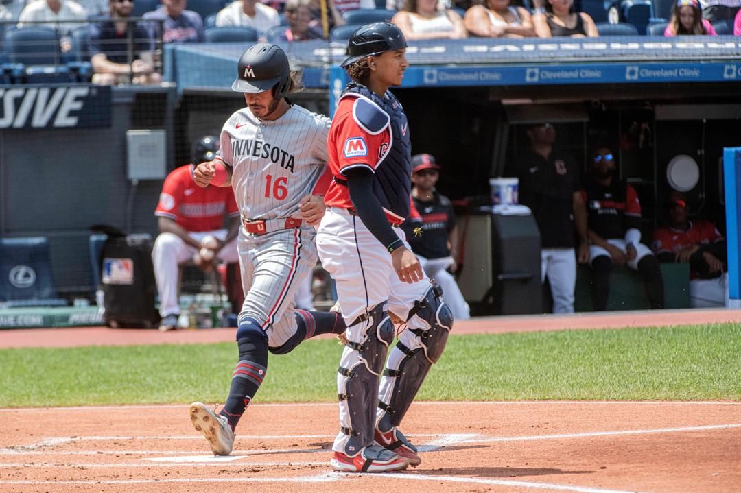 Twins score 4 runs in 1st inning, beat Guardians 5-4 to snap 4-game ...