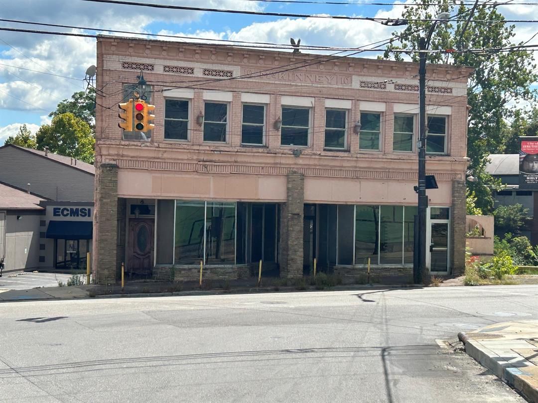 Former Struthers Los Gallos building that once housed The Cellar to be ...