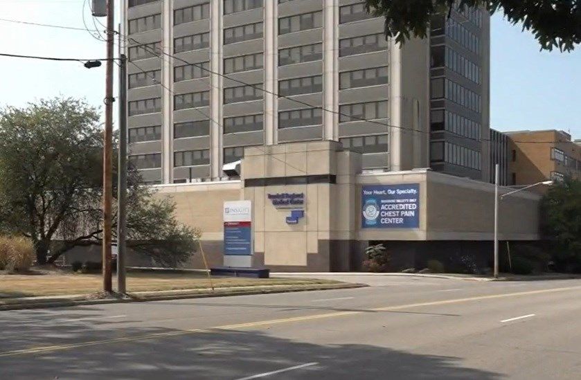 State health officials visit Insight Hospital as reopening looms - WFMJ.com