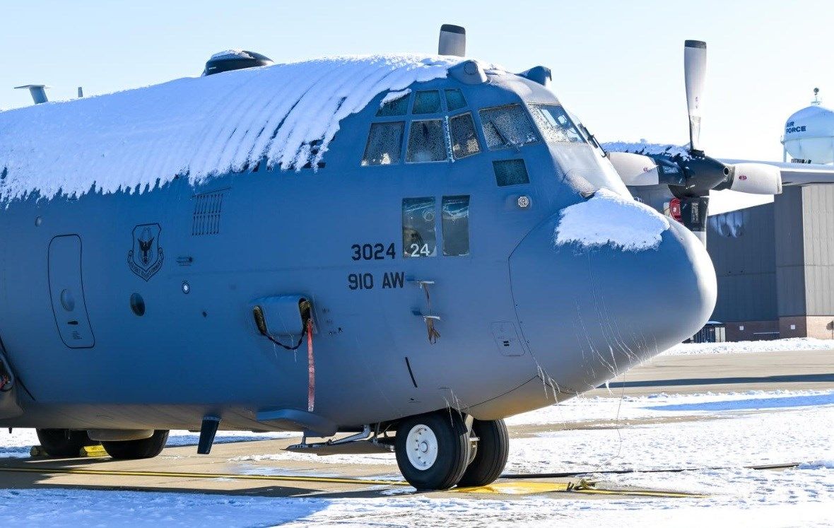 Youngstown Air Reserve Station closes due to winter weather - WFMJ.com